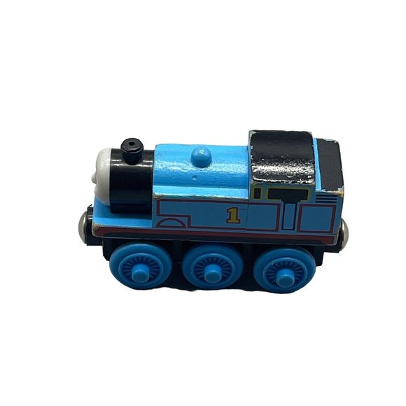 thomas | Toys | Thomas Train Wooden Thomas Magnetic Connect 3 Blue Read ...
